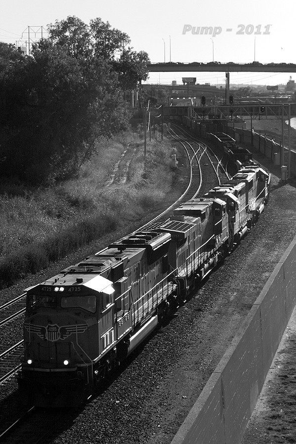 Eastbound UP Manifest Train